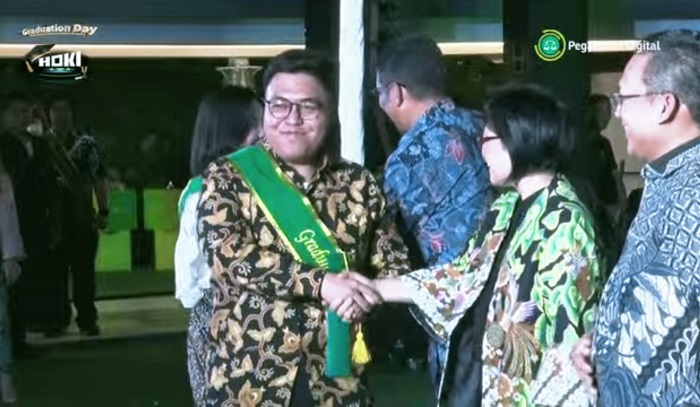 Graduation Day HoKi Season 2, Pegadaian-ISEI Dorong Mahasiswa jadi ...