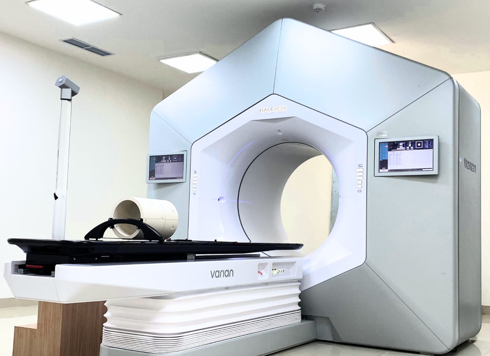 Canggihnya Teknologi Medis Masa Kini, Yuk Kenalan dengan LINAC dan ...