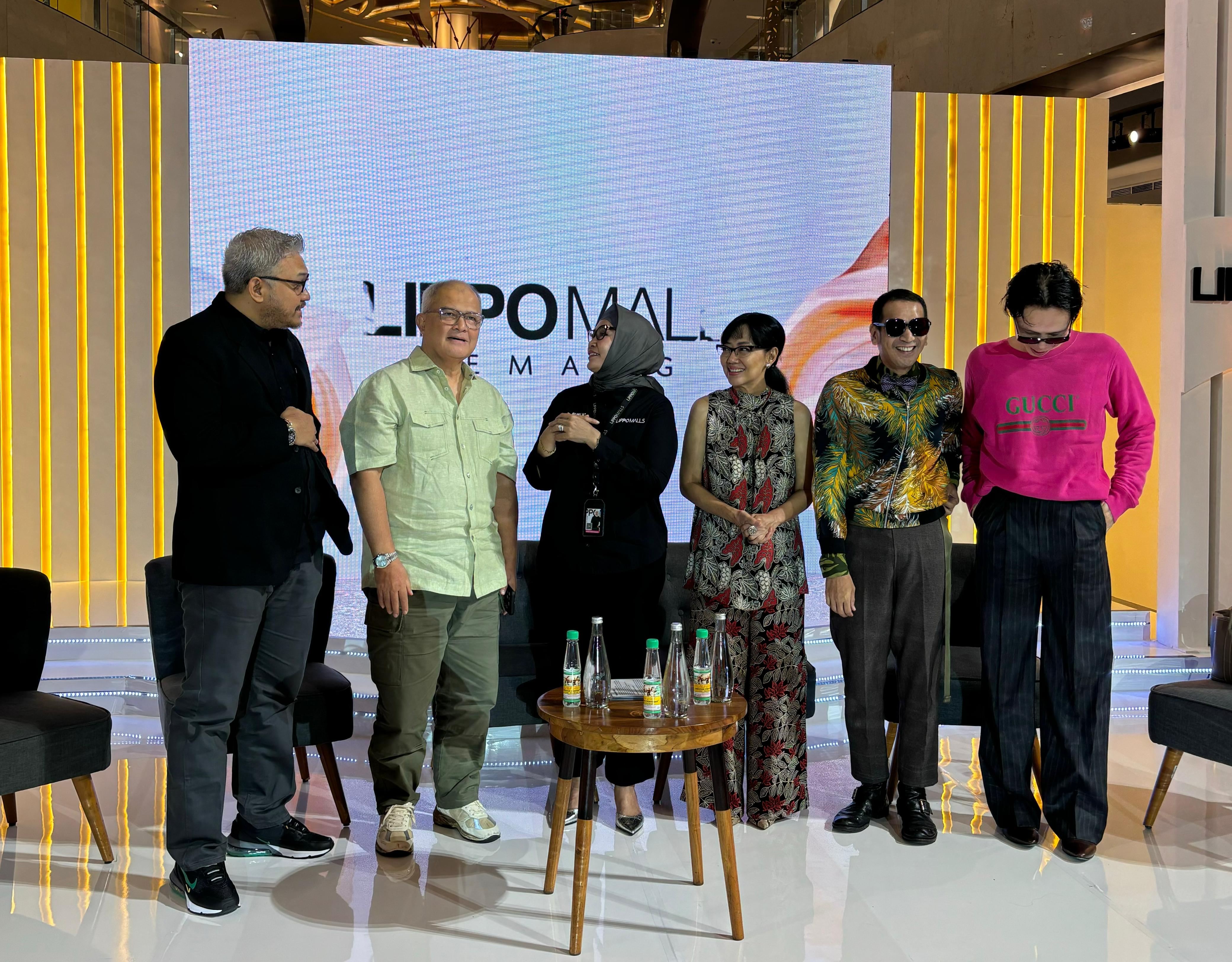 12 Desainer Terlibat dalam Twelve Triumphant, Karya Lintas Generasi ...