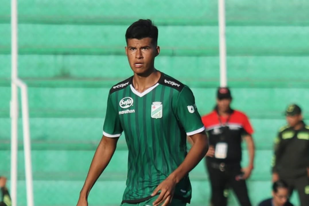 Persija Jakarta Kena Tikung, PSBS Biak Resmi Bajak Sebastian Alvarez ...