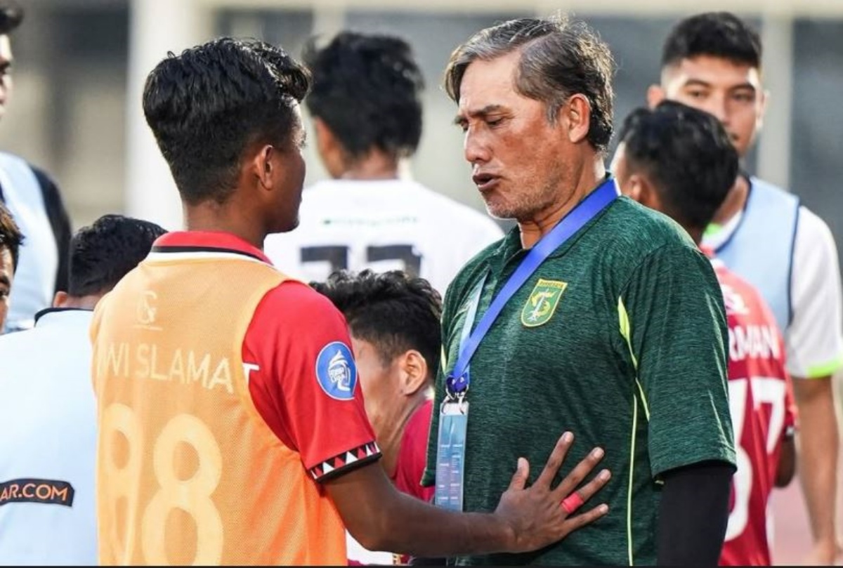 Pasang Surut Karier Alwi Slamat: Dulu Kapten Andalan Persebaya Surabaya ...