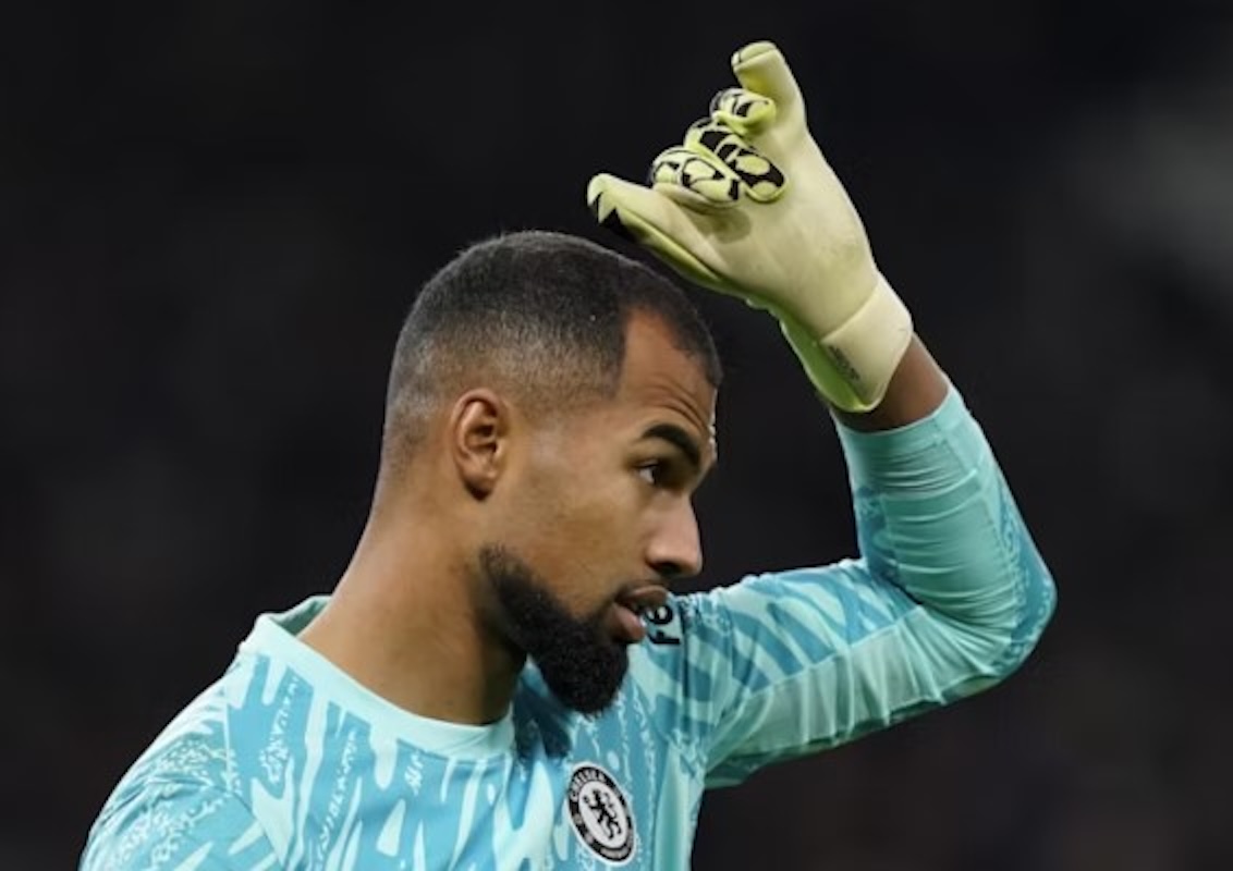 Cari Pengganti Robert Sanchez yang Banyak Blunder, Chelsea Bakal Boyong ...
