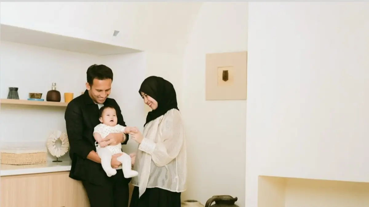 Menggemaskan! Adiba Khanza dan Egy Maulana Akhirnya Perlihatkan Wajah ...