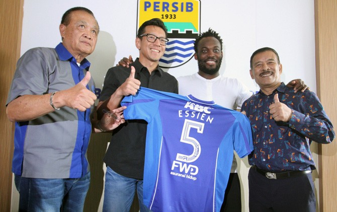 Persib Ungkap Alasan Datangkan Michael Essien