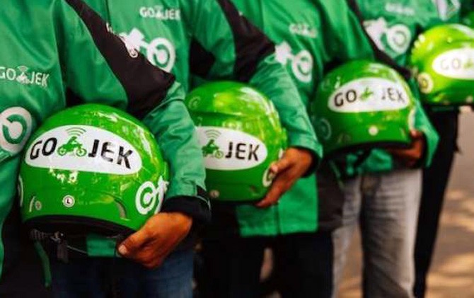 Pilihan Baru, Taksi Blue Bird Dapat Dipesan Lewat Aplikasi Gojek