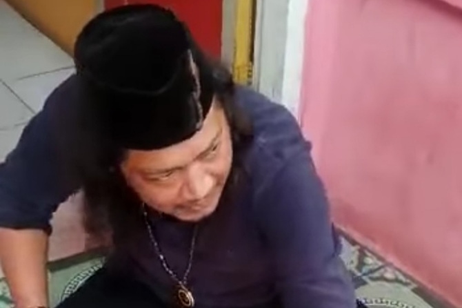 Viral Ustad Bisa Gandakan Uang, Polisi Duga Uangnya Palsu