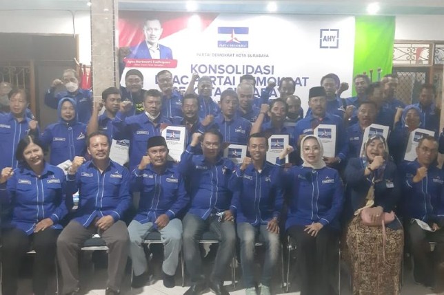 DPC Partai Demokrat Surabaya Angkat 12 Ketua DPAC Baru