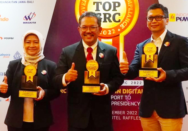 Dapat Tiga Penghargaan di Ajang TOP GRC Awards 2022