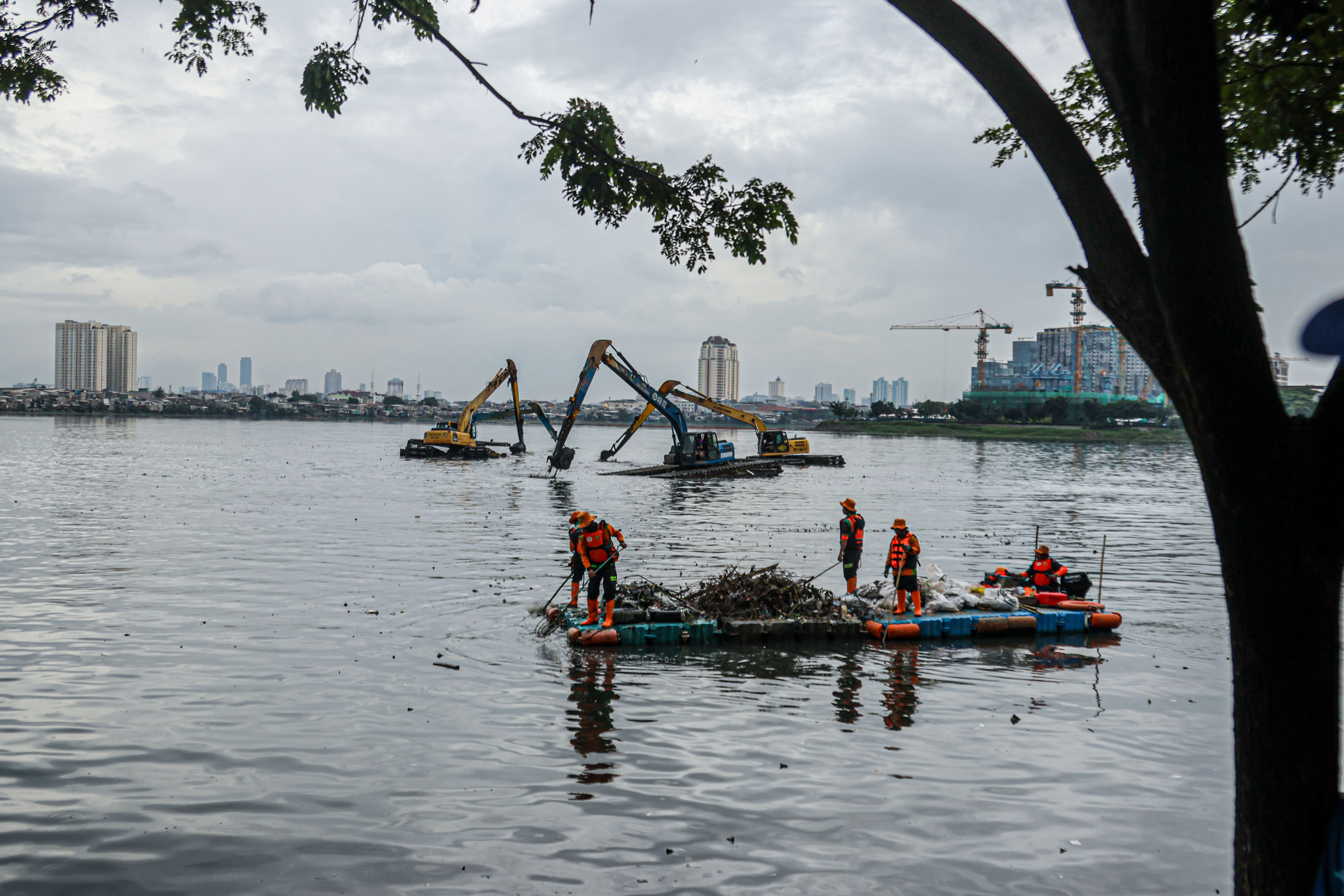 Perlu Banyak RDF Untuk Masalah Sampah Jakarta